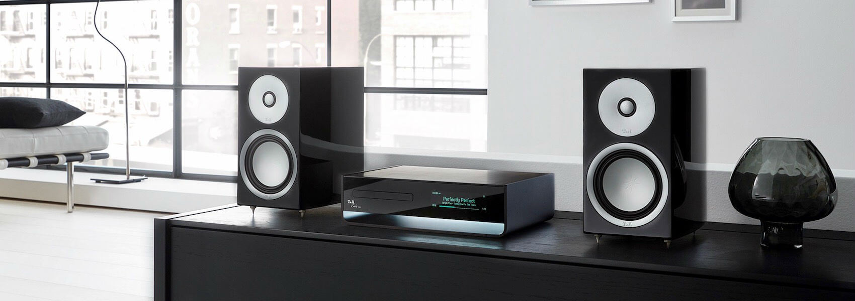 Ultimate Audio Distribuye T+A – HiFi Live